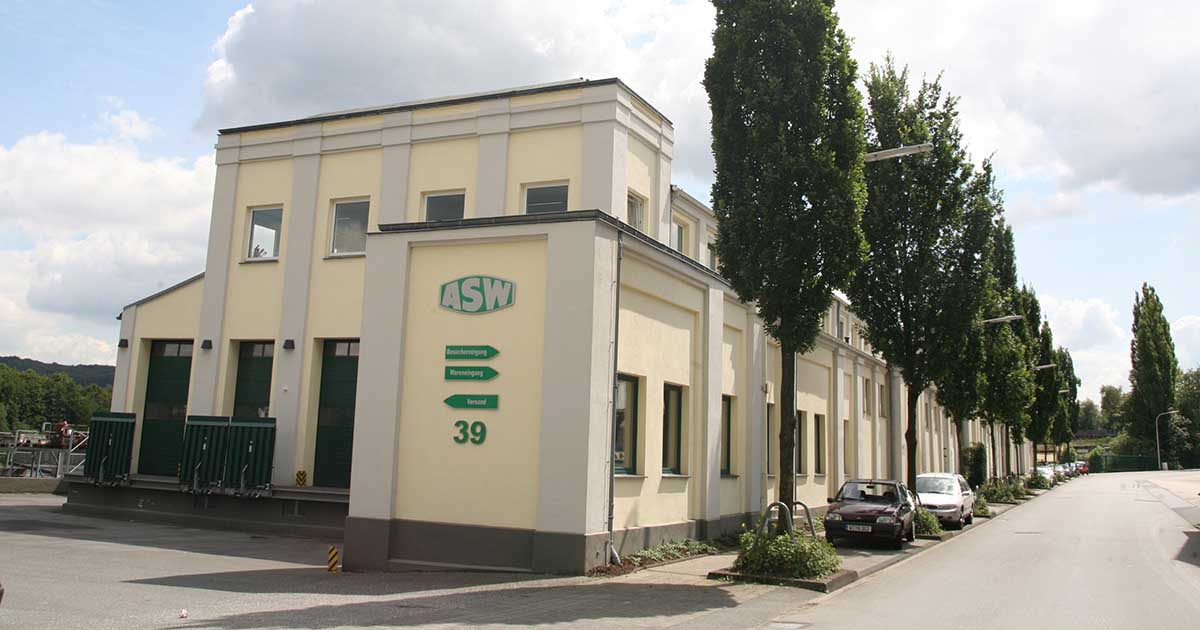 Adolf Schmidt Metallwaren- und Holzschraubenfabrik GmbH – English